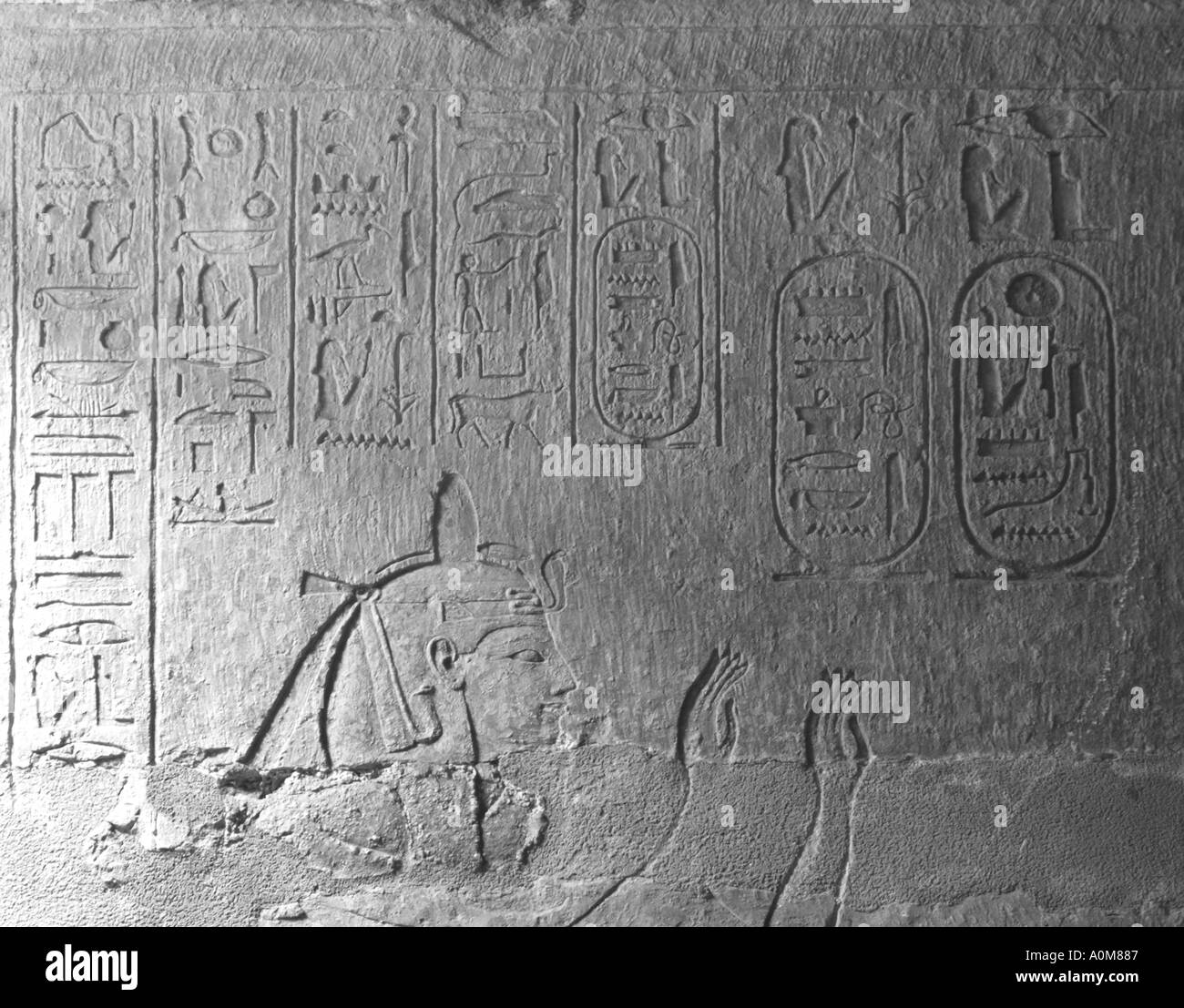 Tanis tomb hi-res stock photography and images - Alamy