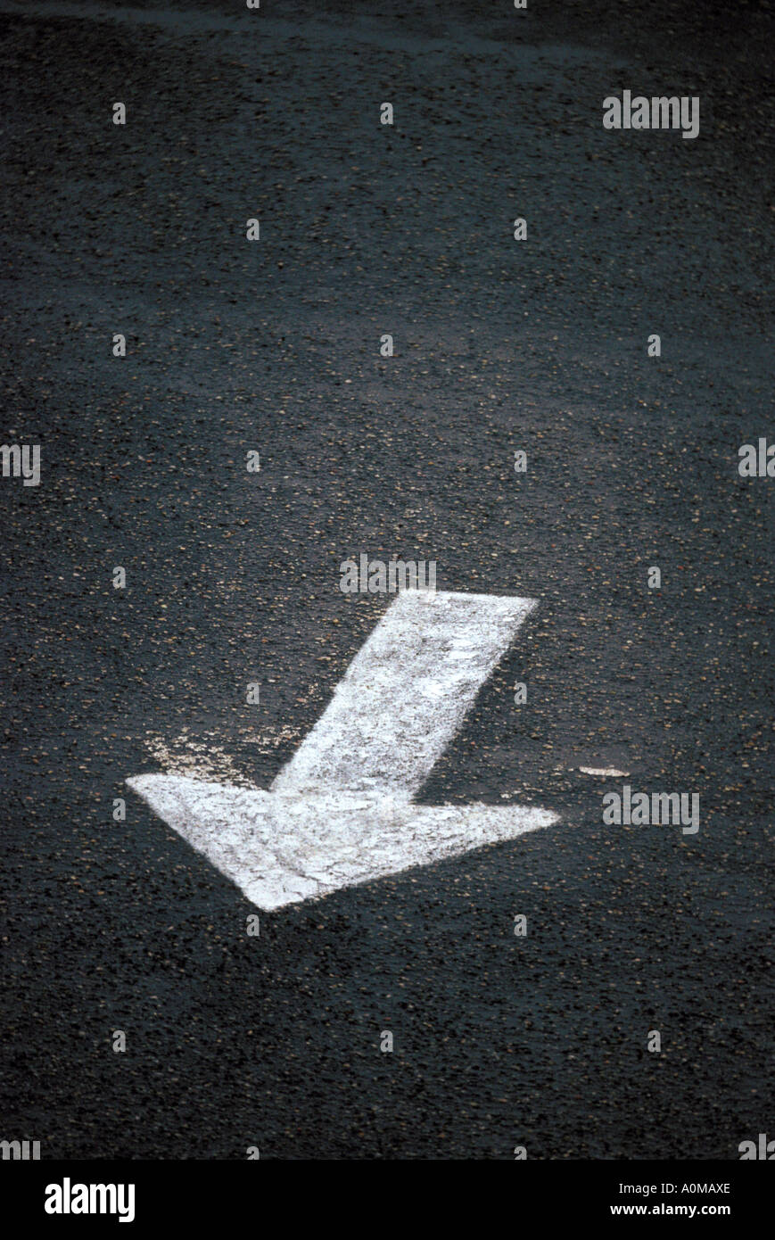white arrow indicator copy space Stock Photo - Alamy