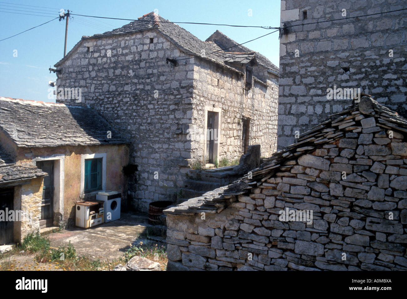 Compound structures hi-res stock photography and images - Alamy