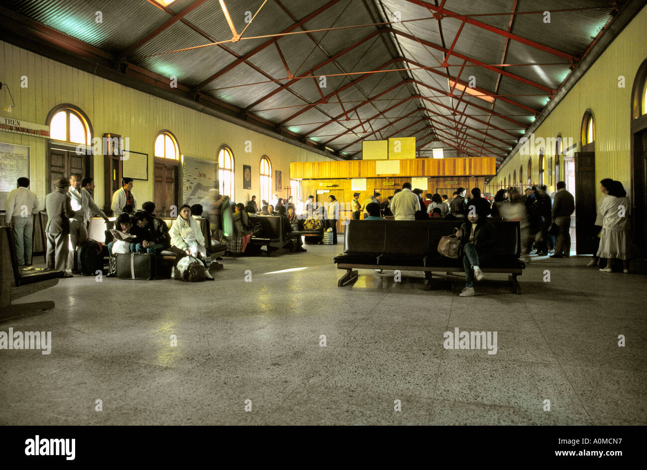 Waiting room interior railway station hi-res stock photography and ...