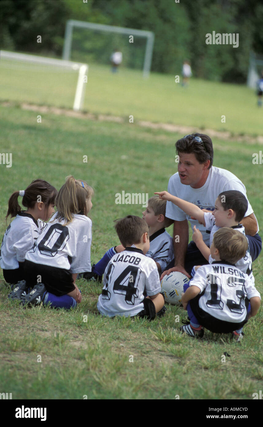 Football fundamentals hi-res stock photography and images - Alamy