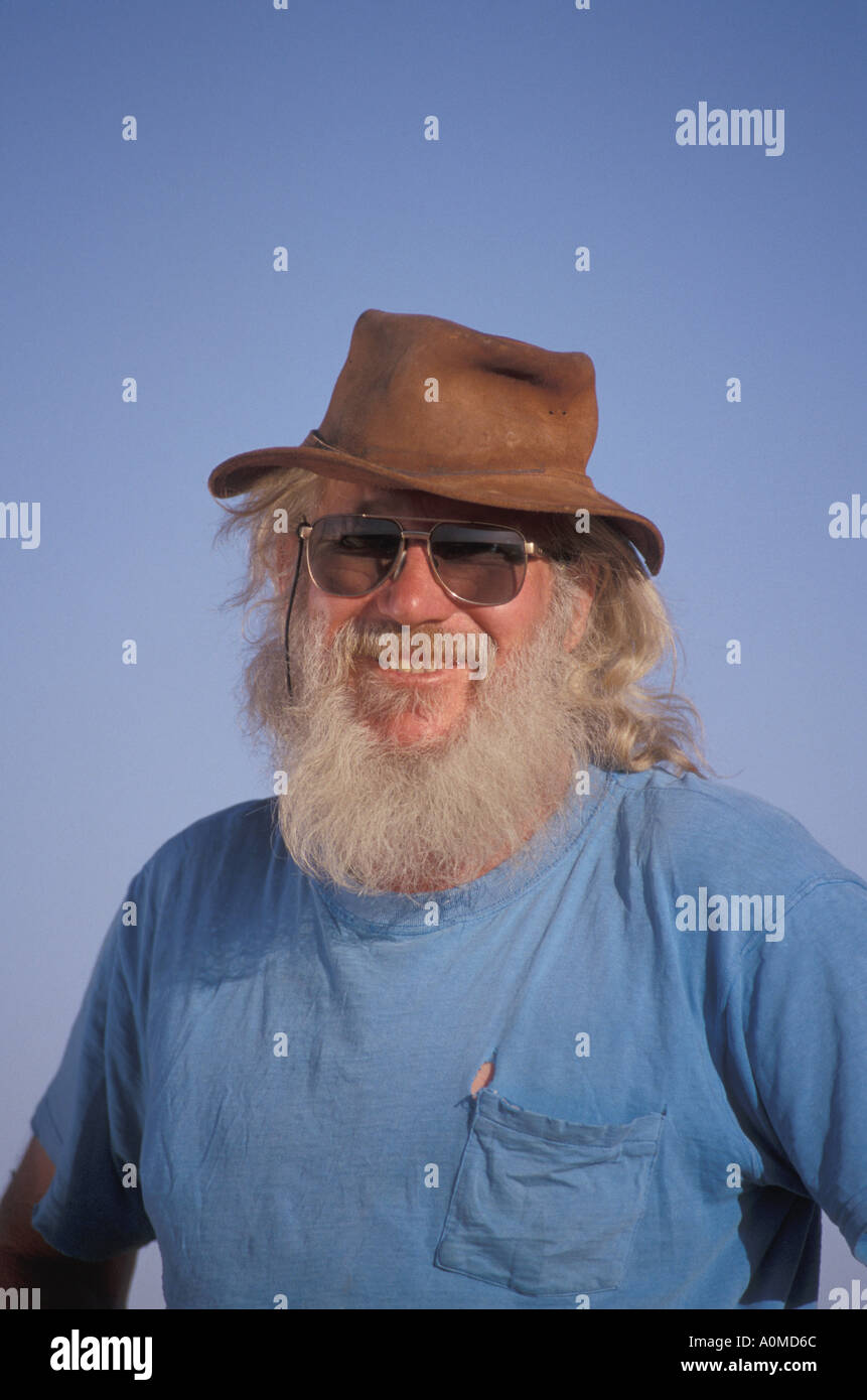 Australia Qld Portrait of man in The Outback Stock Photo - Alamy