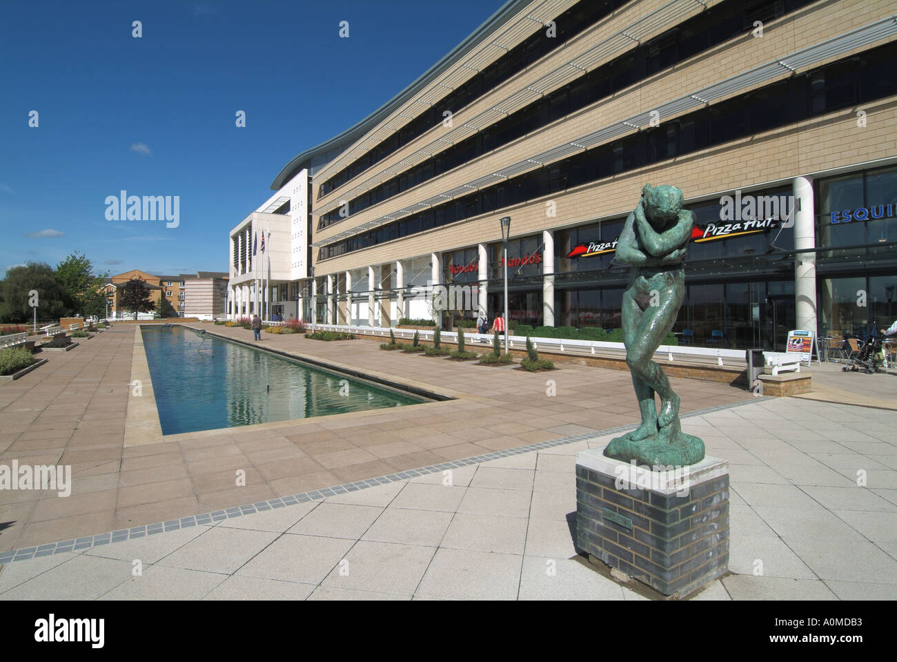 Harlow new town hi-res stock photography and images - Alamy