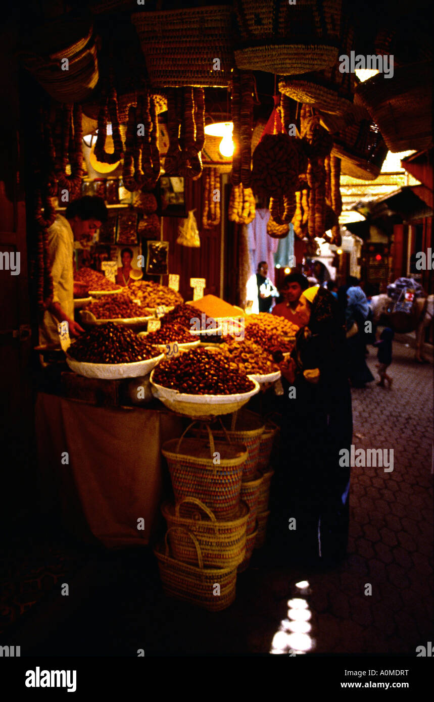 Ramadan market hi-res stock photography and images - Alamy