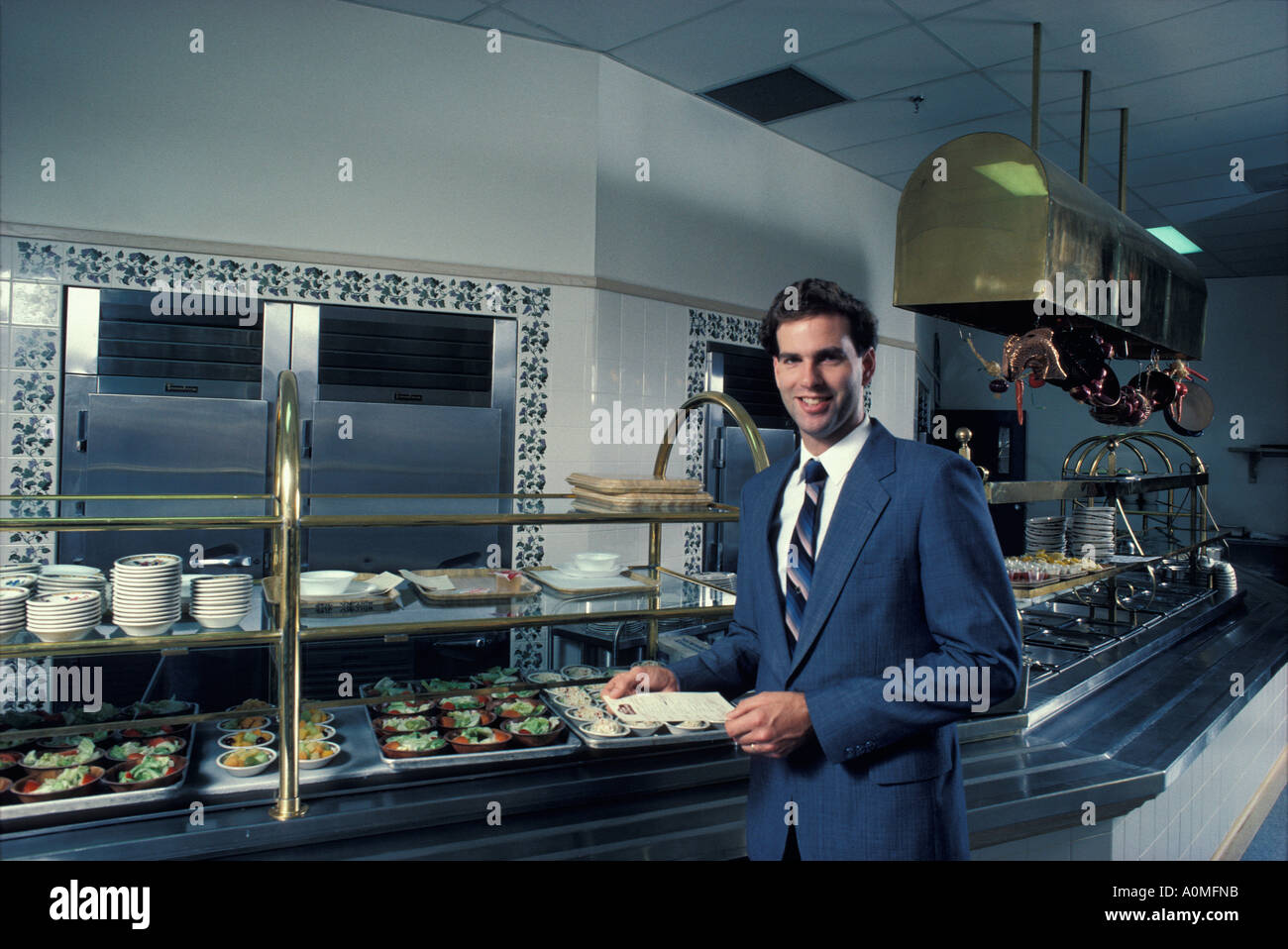 cafeteria food management manager supervisor college university school ...