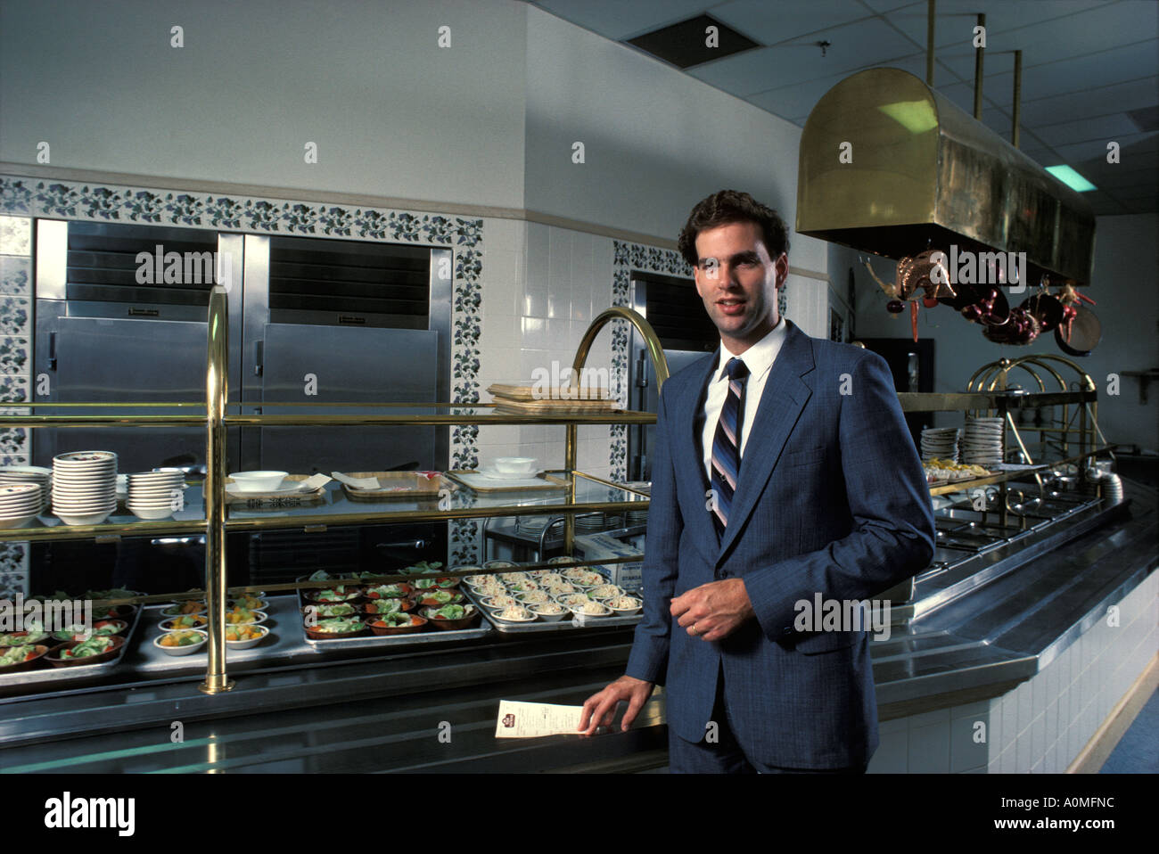 cafeteria food management manager supervisor college university school ...