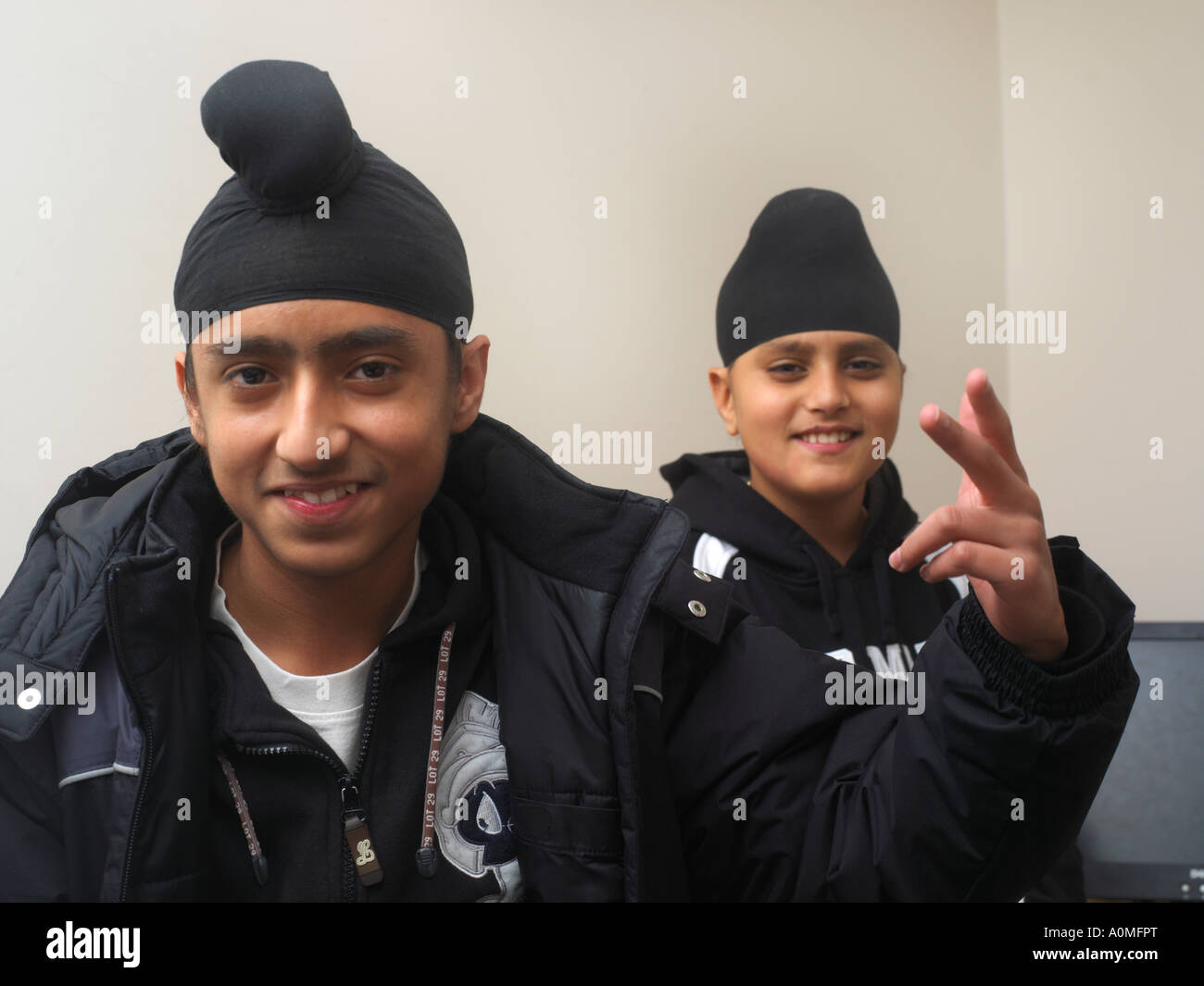 Khalsa Centre Tooting London England Sikh Boys Stock Photo - Alamy
