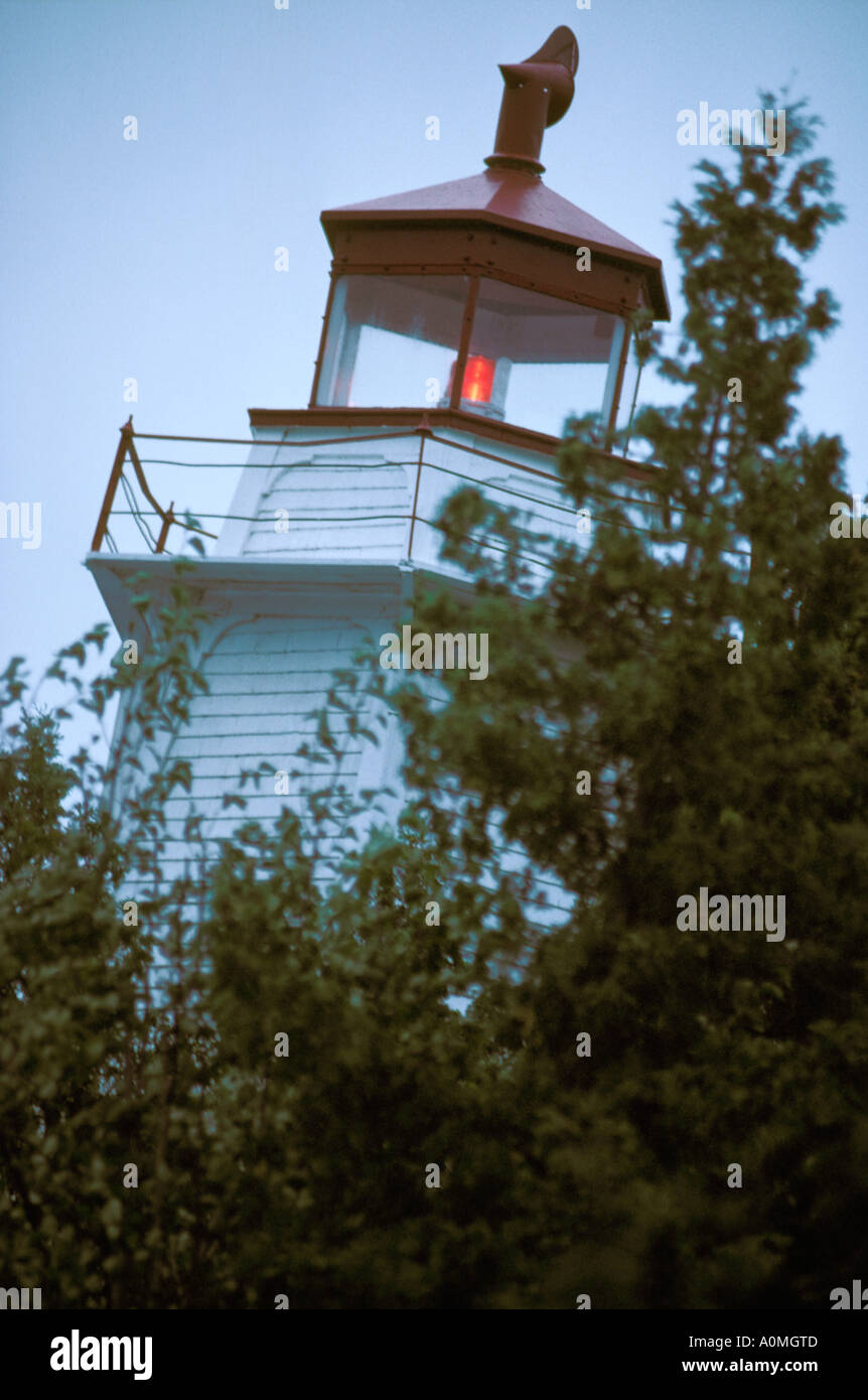 light house lighthouse warning safety prevent prevention Spectrum ...