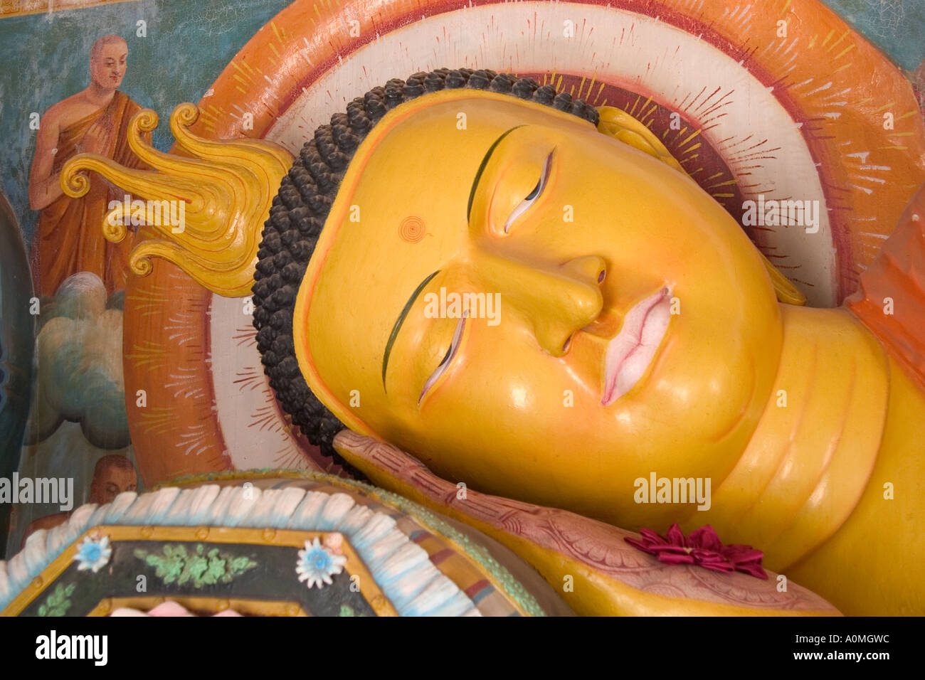 Reclining Buddha statue outside Ruvanvalisaya Dagoba. Anuradhapura, Sri ...