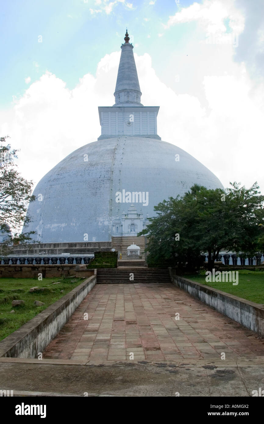Ruvanvalisaya Dagoba. Anuradhapura, Sri Lanka Stock Photo - Alamy