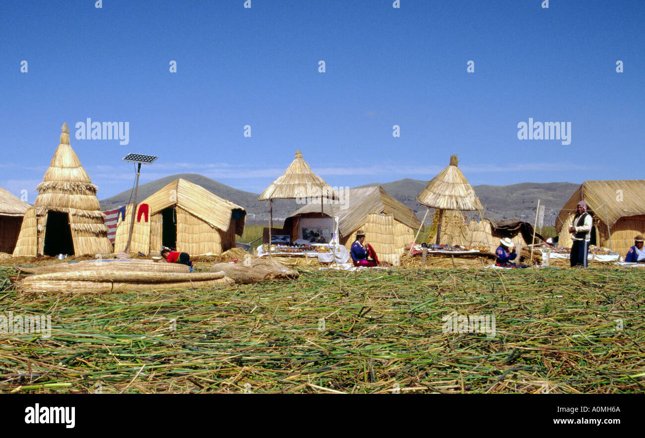 Floating reed islands of the Uros people on Lake Titicaca in Peru Stock ...