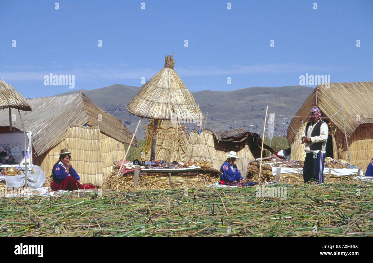 Floating reed islands of the Uros people on Lake Titicaca in Peru Stock ...