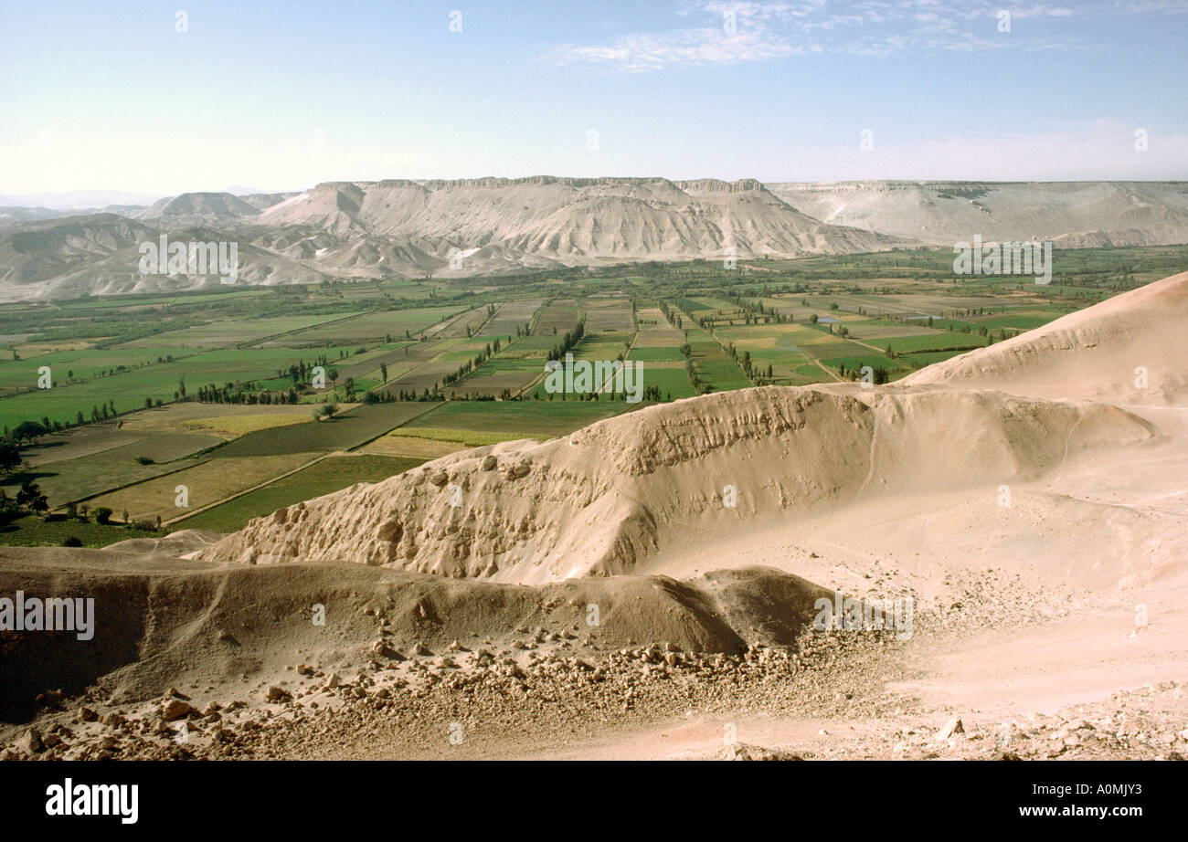 Peru arequipa landscape green lush hi-res stock photography and images ...