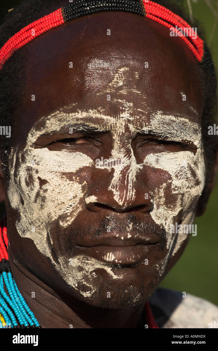 ETHIOPIA Lower Omo valley Mago National Park Karo man with face ...