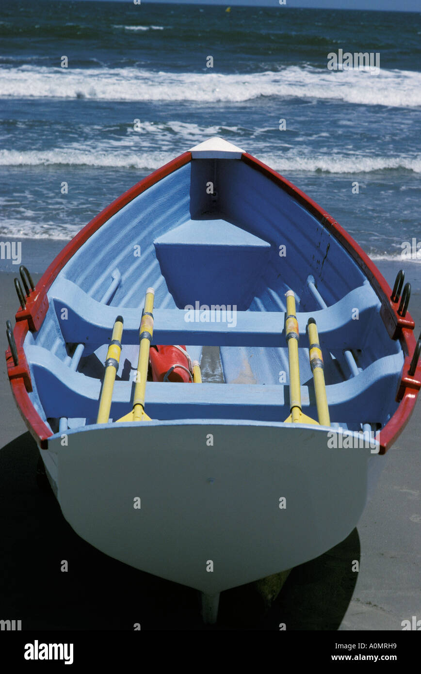 Lifeguard row boat beach hi-res stock photography and images - Alamy