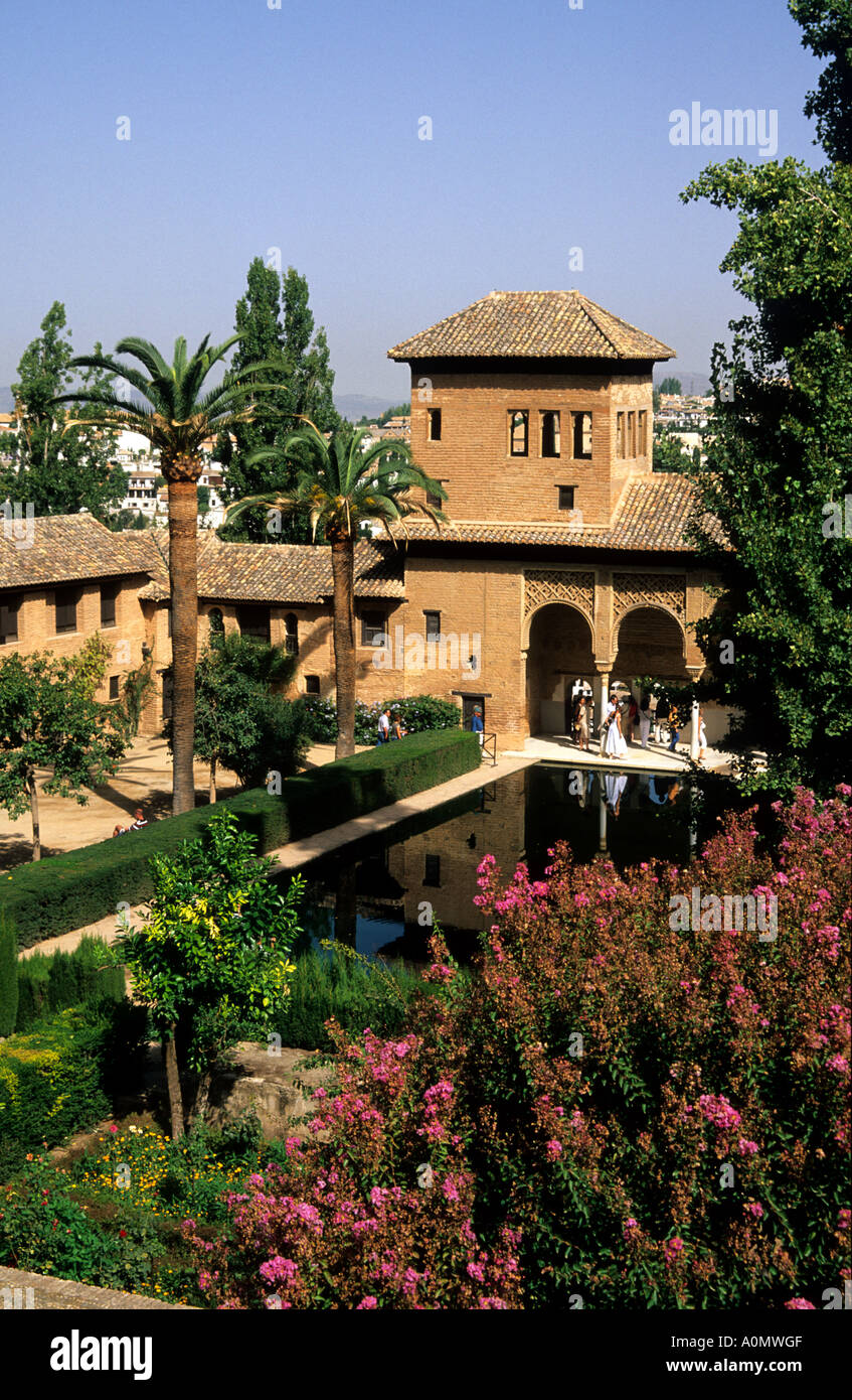 Palacio del Partal, Alhambra, Spain Stock Photo - Alamy