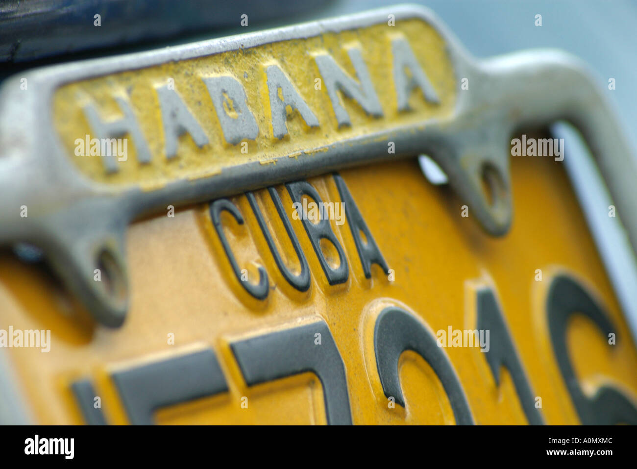Cuban numberplate hi-res stock photography and images - Alamy