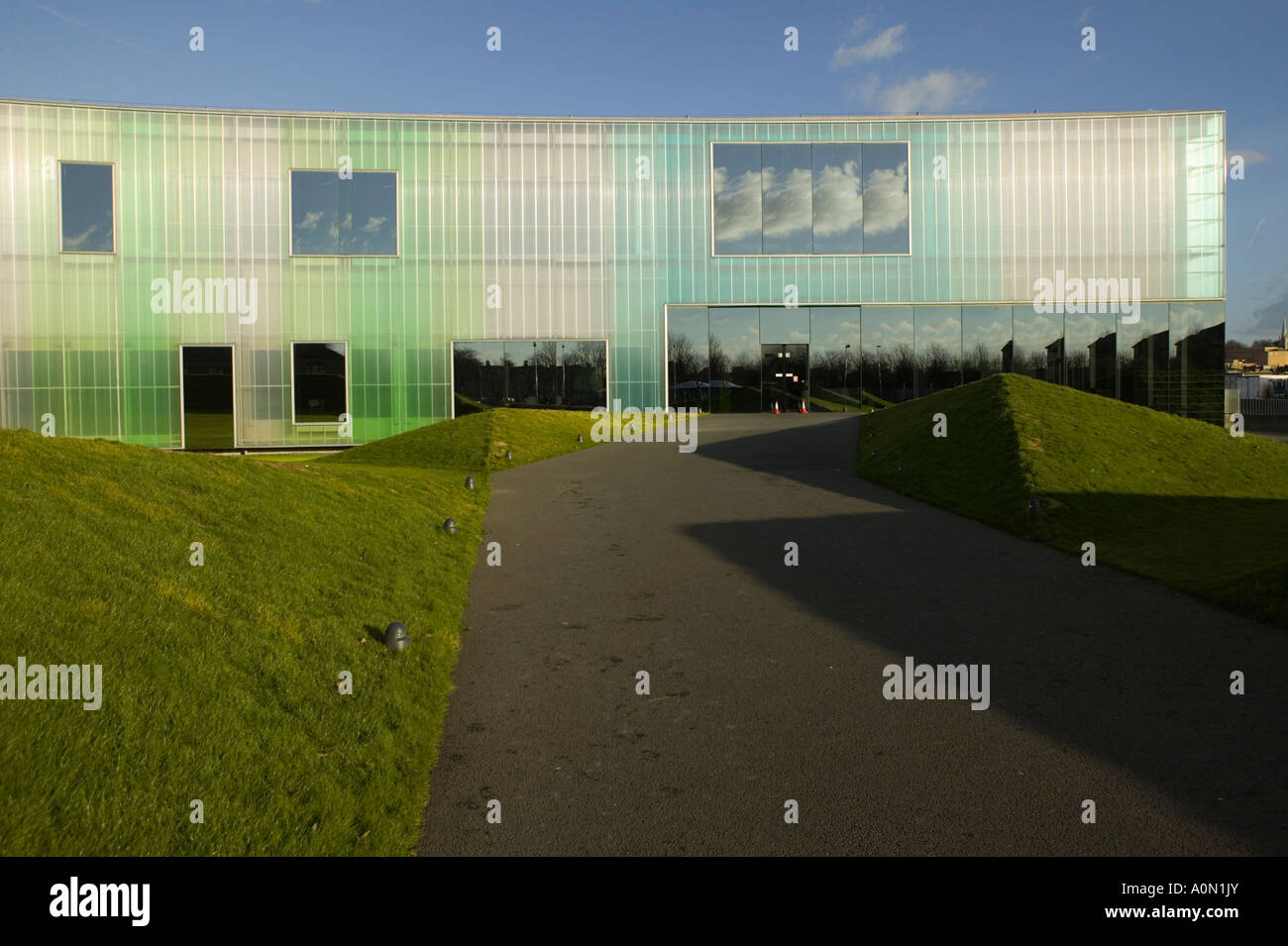 The Laban Centre for Contemporary Dance, Deptford UK. Designed by ...