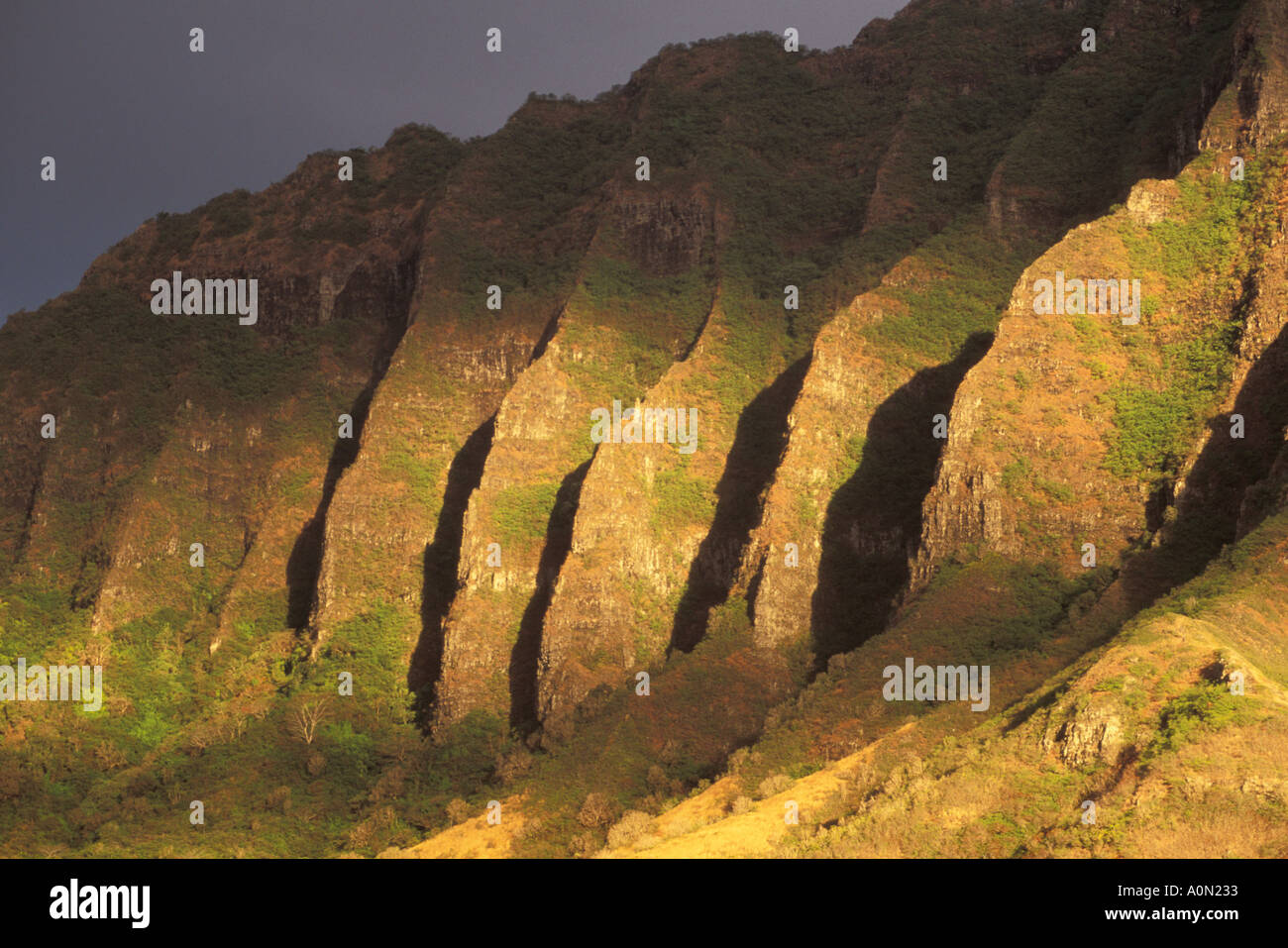 Koolau mountain ridges hi-res stock photography and images - Alamy