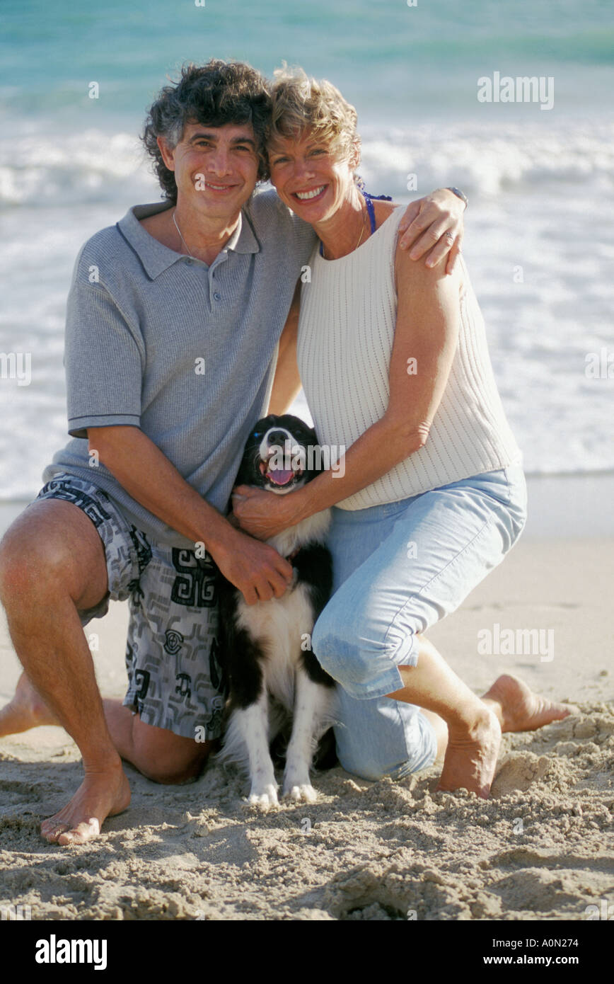 Kailua beach dog hi-res stock photography and images - Alamy