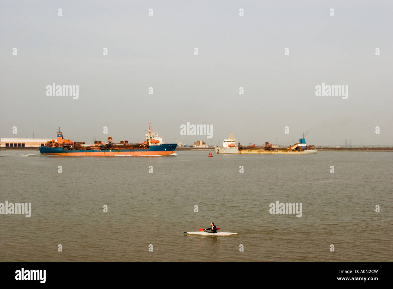 River Thames at Erith Reach Stock Photo - Alamy