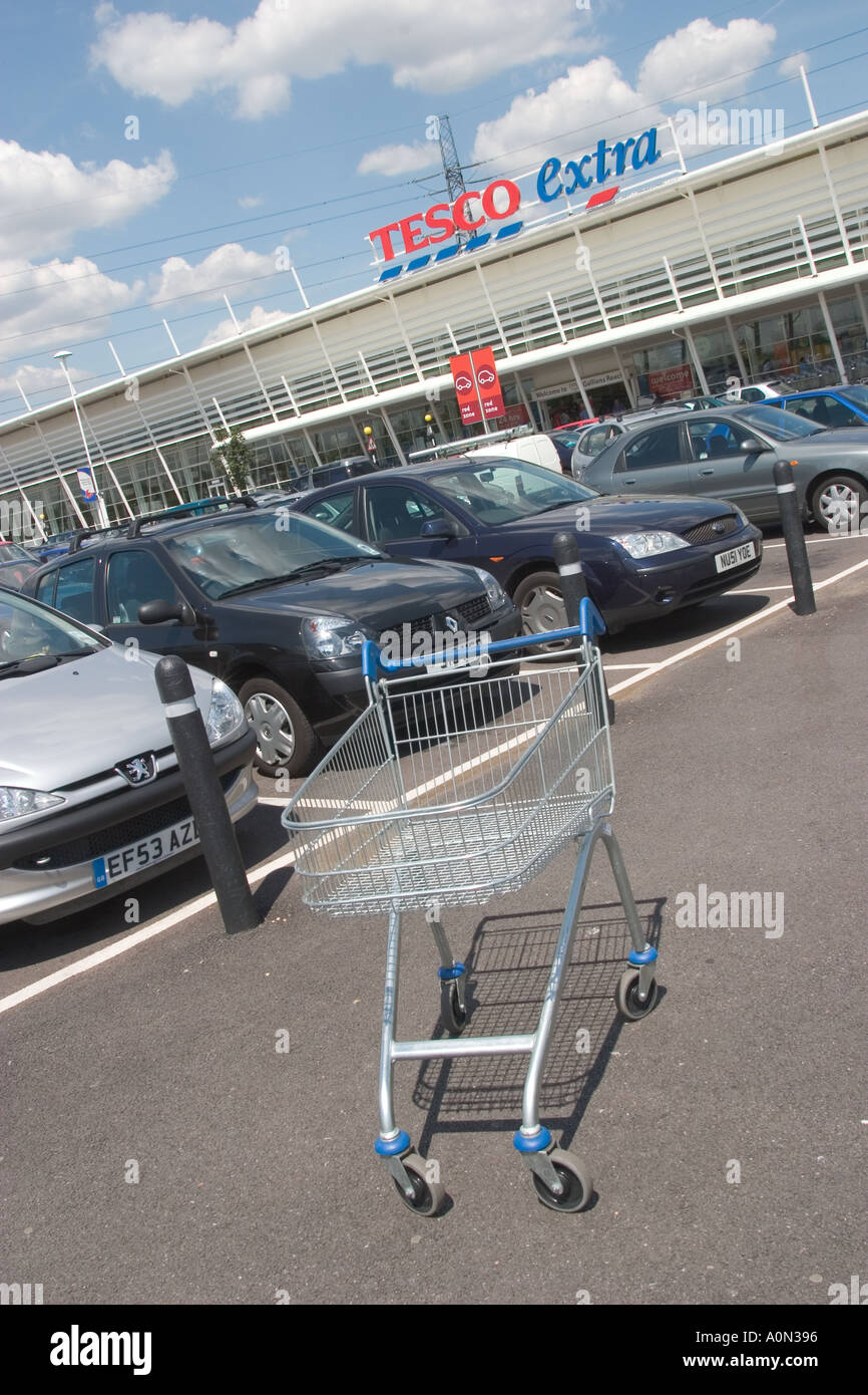 Abandoned shopping trolly at Tesco Metro store at Gallions Reach Retail ...