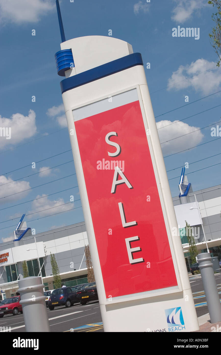 Beckton Retail Park High Resolution Stock Photography and Images - Alamy