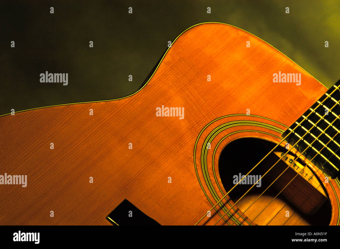 Six strings hi-res stock photography and images - Alamy