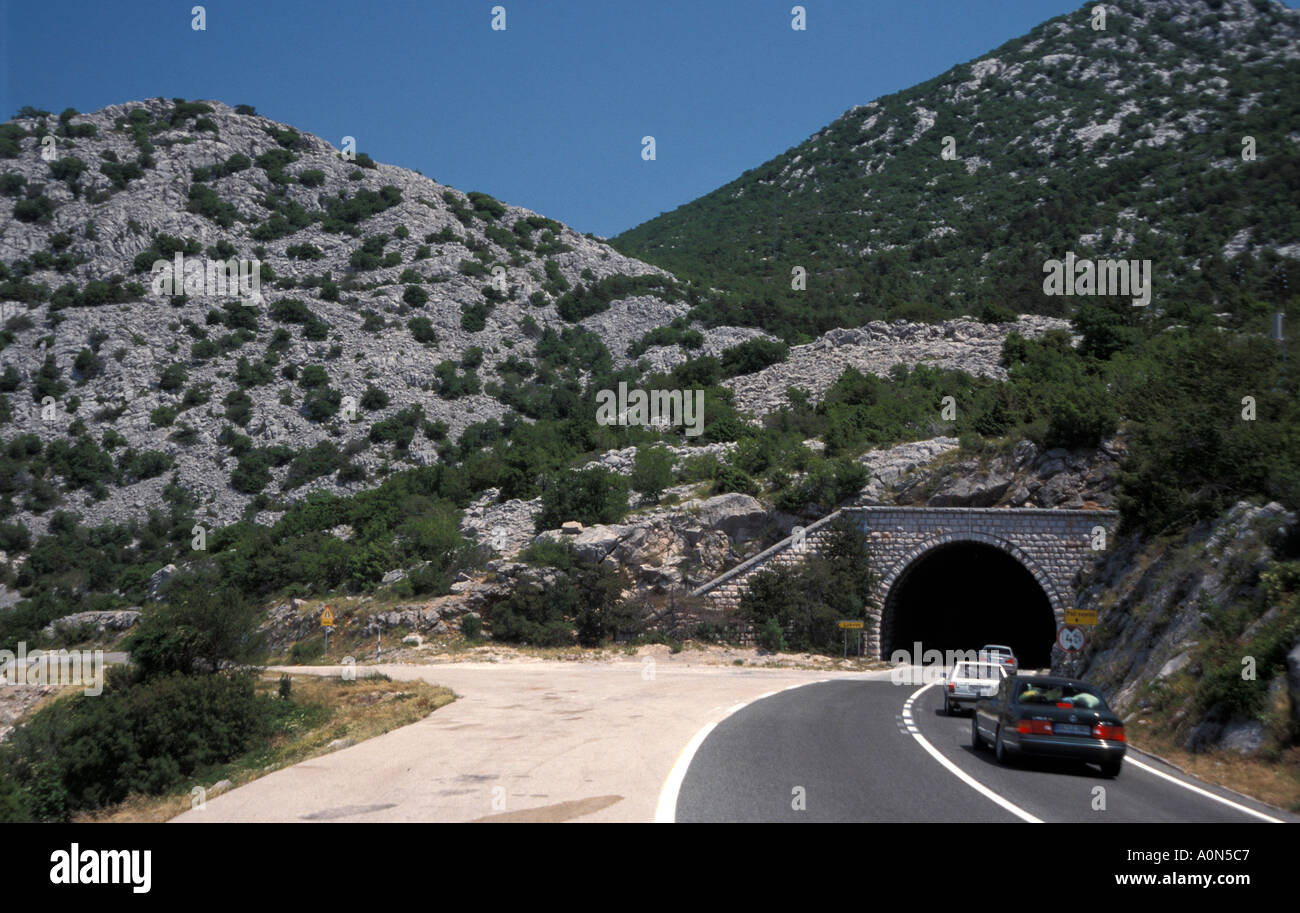 Sparse traffic hi-res stock photography and images - Alamy