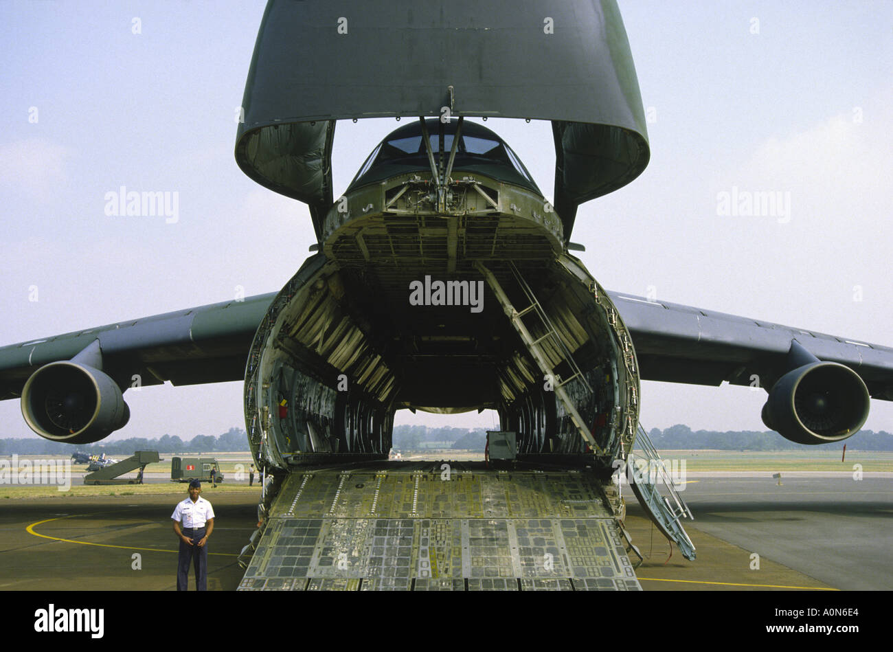 Lockheed c 5 galaxy hi-res stock photography and images - Alamy