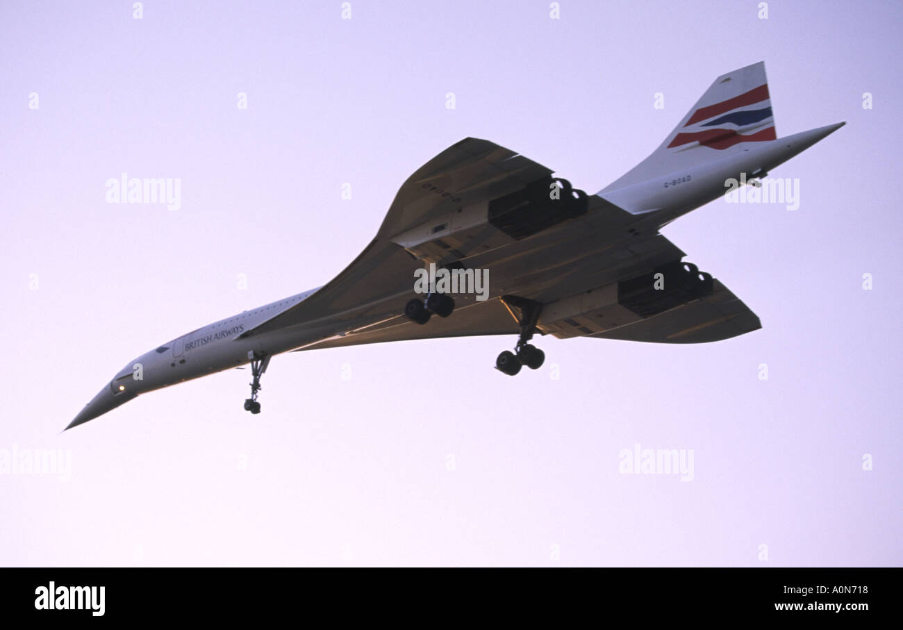 Concorde plane, British Airways, Landing Approach Heathrow Airport Just ...