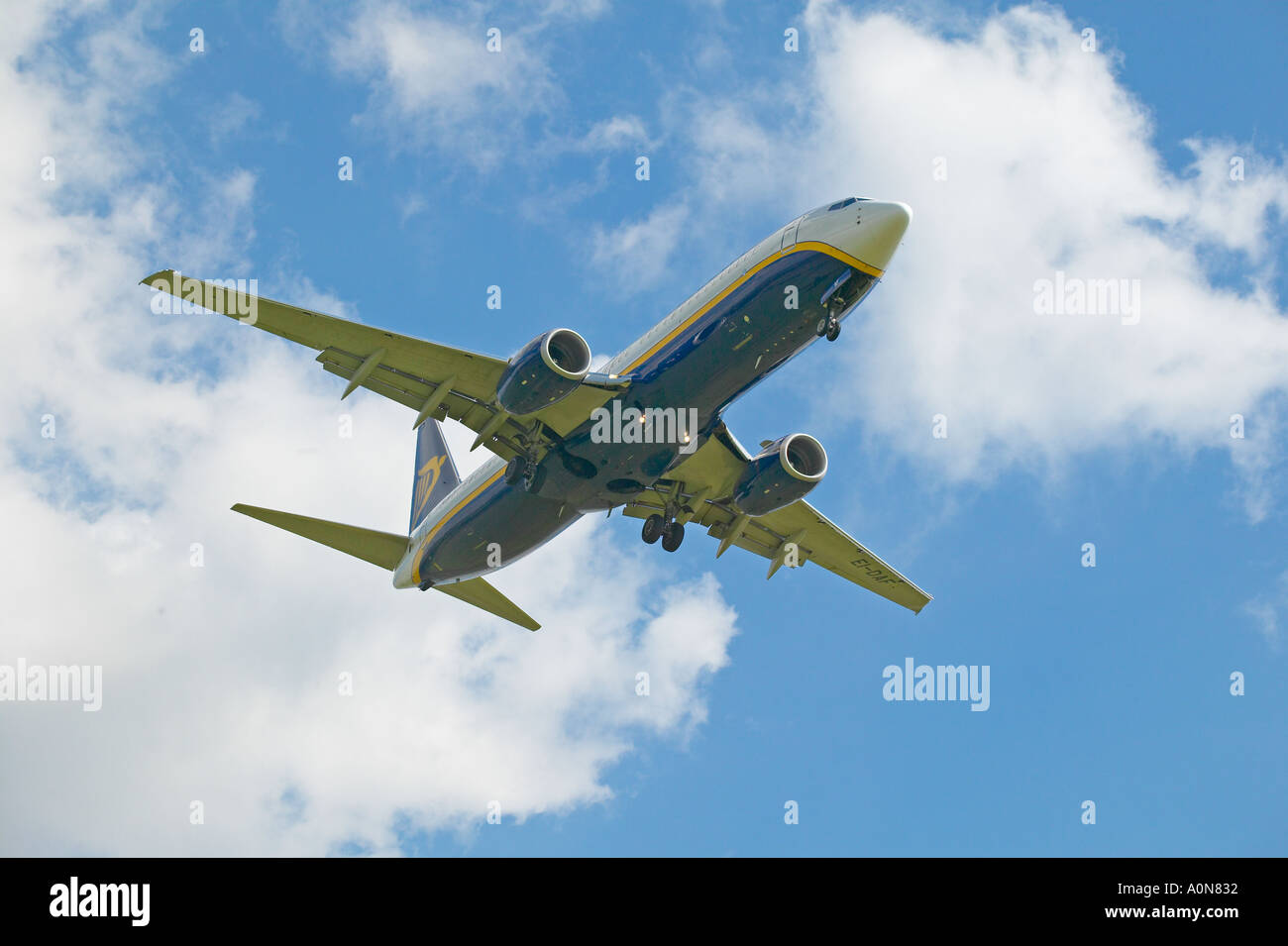 Explore jet hi-res stock photography and images - Alamy