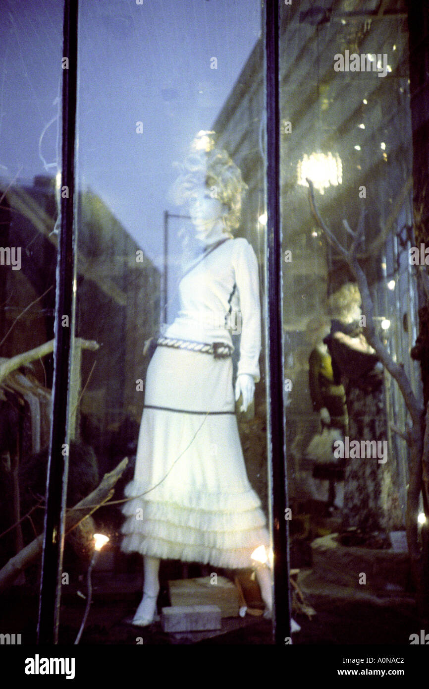Dummy in a shop window Stock Photo - Alamy