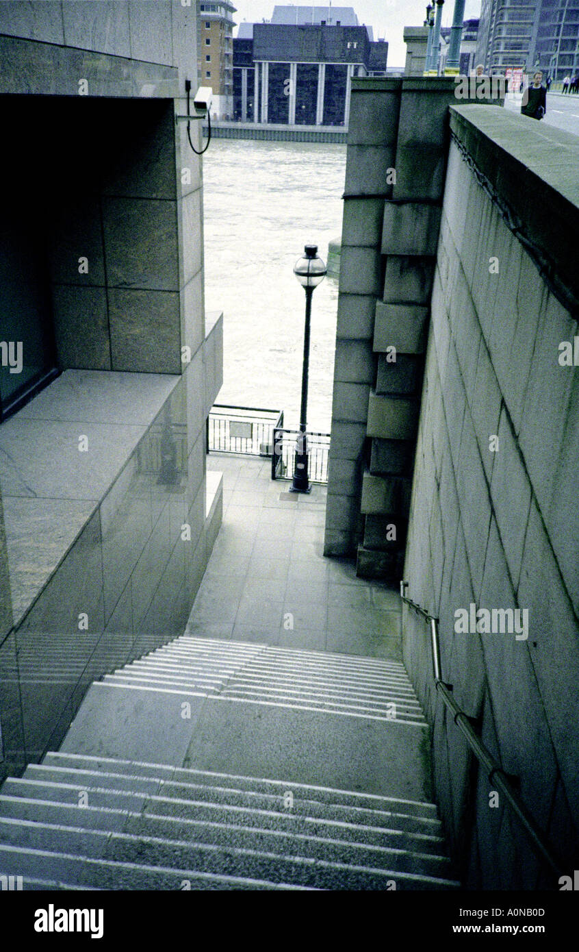 Steps to river Thames, London, capital city Stock Photo - Alamy