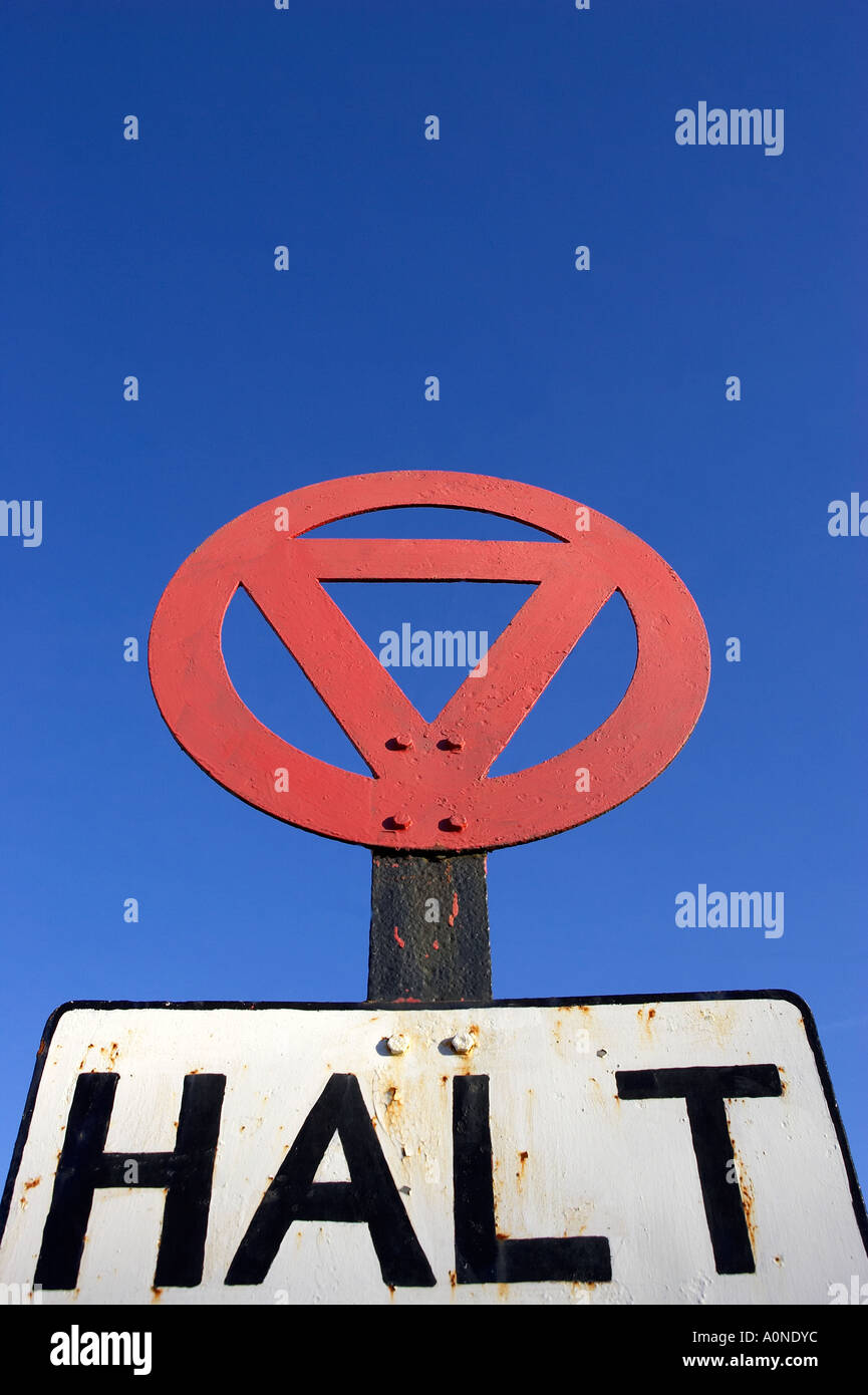 Halt at major road sign taken at the black country living museum ...