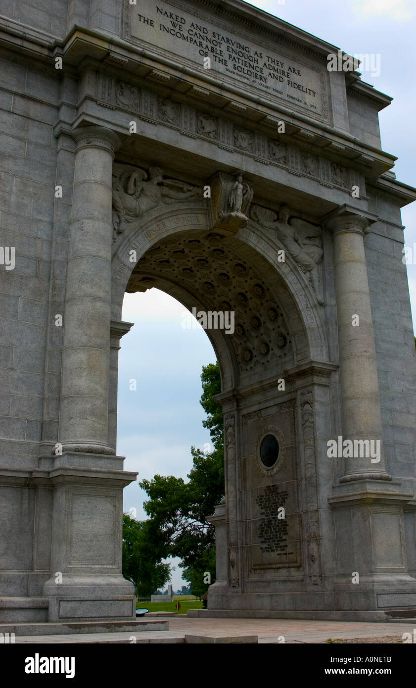 Valley Forge Memorial Arch Stock Photo - Alamy
