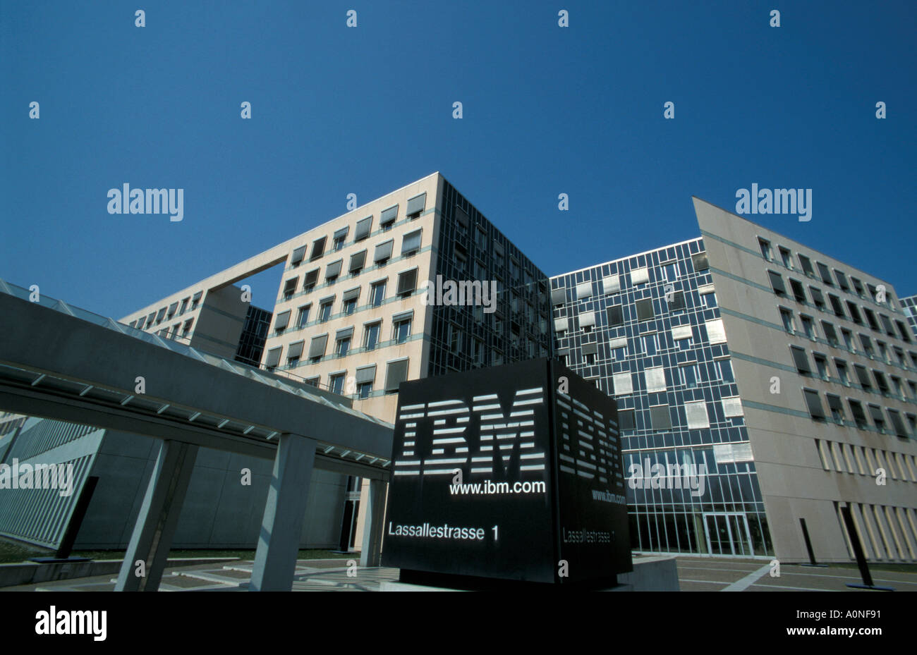building "IBM, Lassallestrasse Stock Photo - Alamy