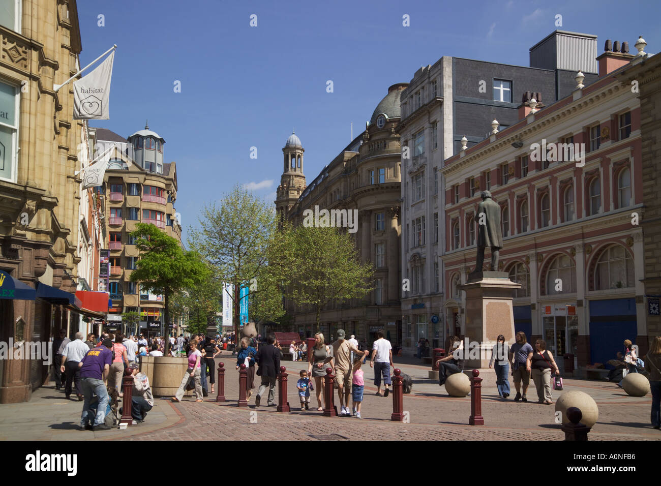 St anne square manchester hi-res stock photography and images - Alamy St anne square manchester hi-res stock photography and images - Alamy