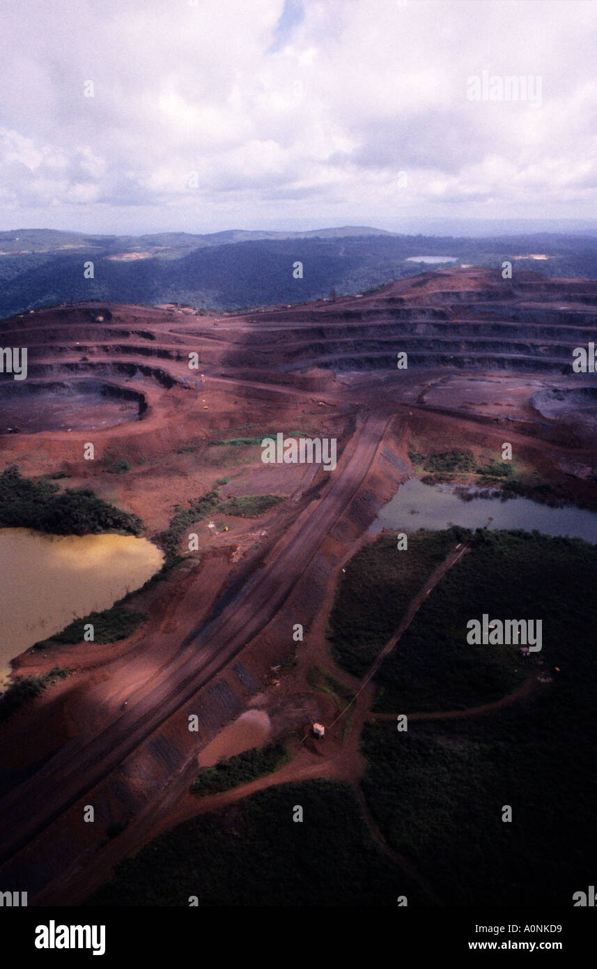 Iron mine brasil hi-res stock photography and images - Alamy