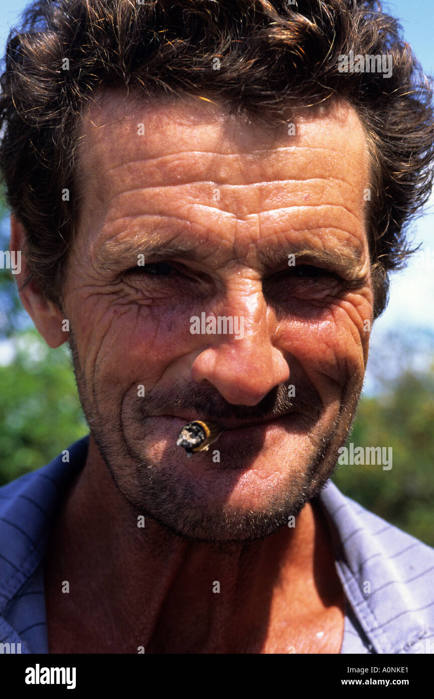 Portrait brazilian old man in hi-res stock photography and images - Alamy