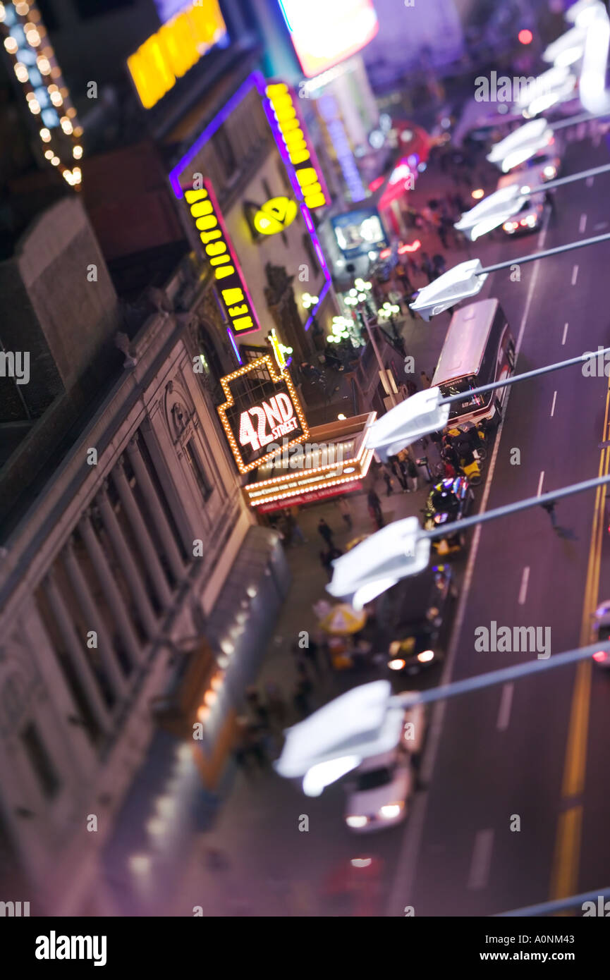 42nd and broadway hi-res stock photography and images - Alamy