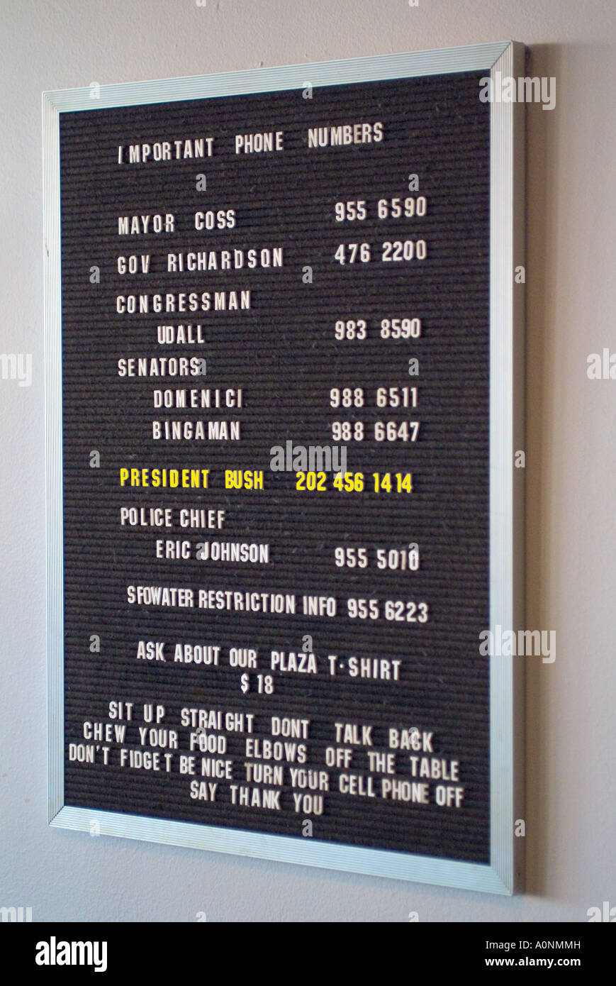 Board with names of politicians hi-res stock photography and images - Alamy
