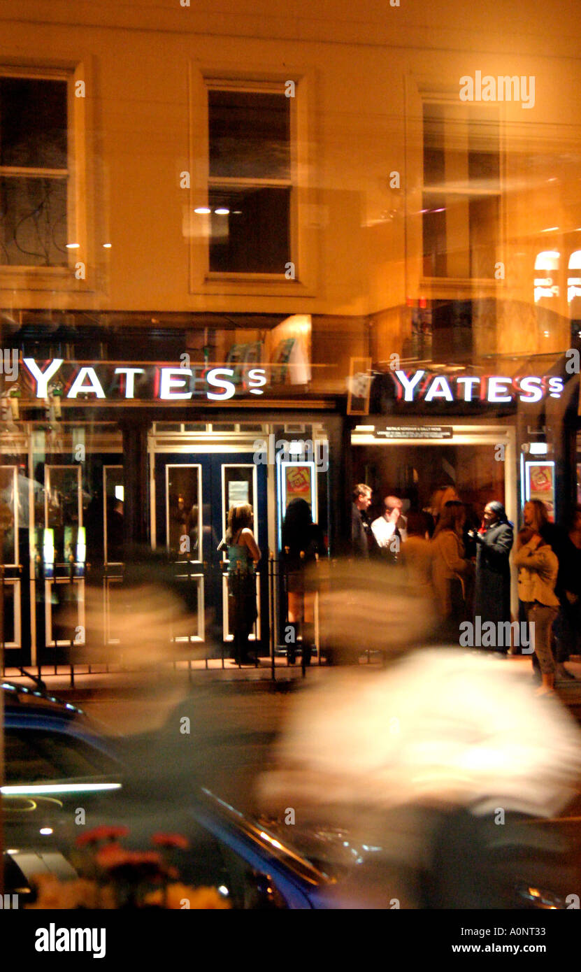 Yates Pub High Resolution Stock Photography and Images - Alamy