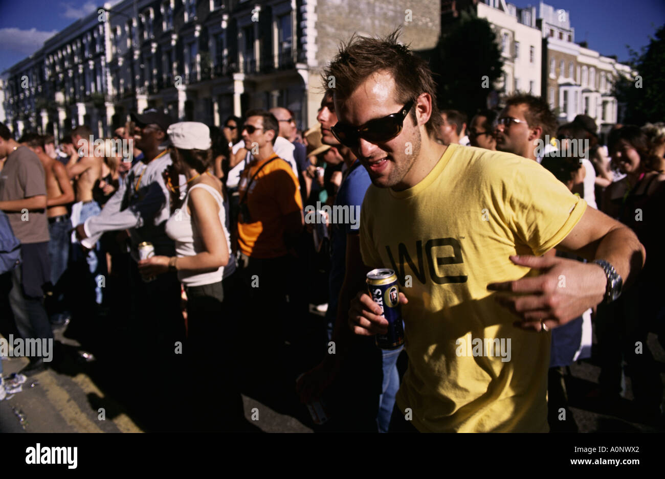 Notting hill carnival revellers hi-res stock photography and images - Alamy