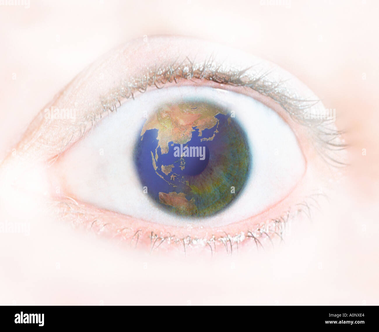 Global vision hi-res stock photography and images - Alamy