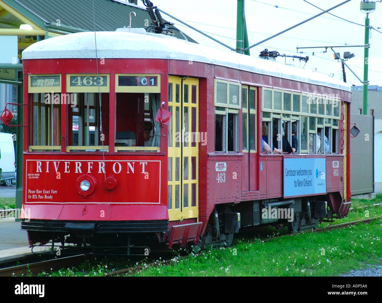 Louisiana new orleans riverfront streetcar hi-res stock photography and ...