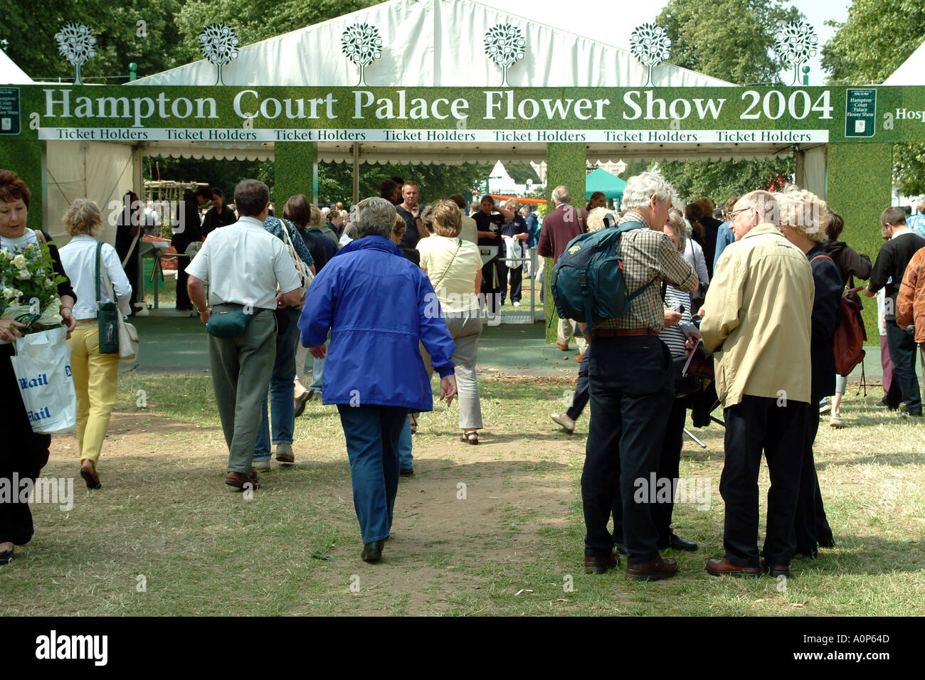 Hampton Court Palace Flower Show 2004 Stock Photo - Alamy
