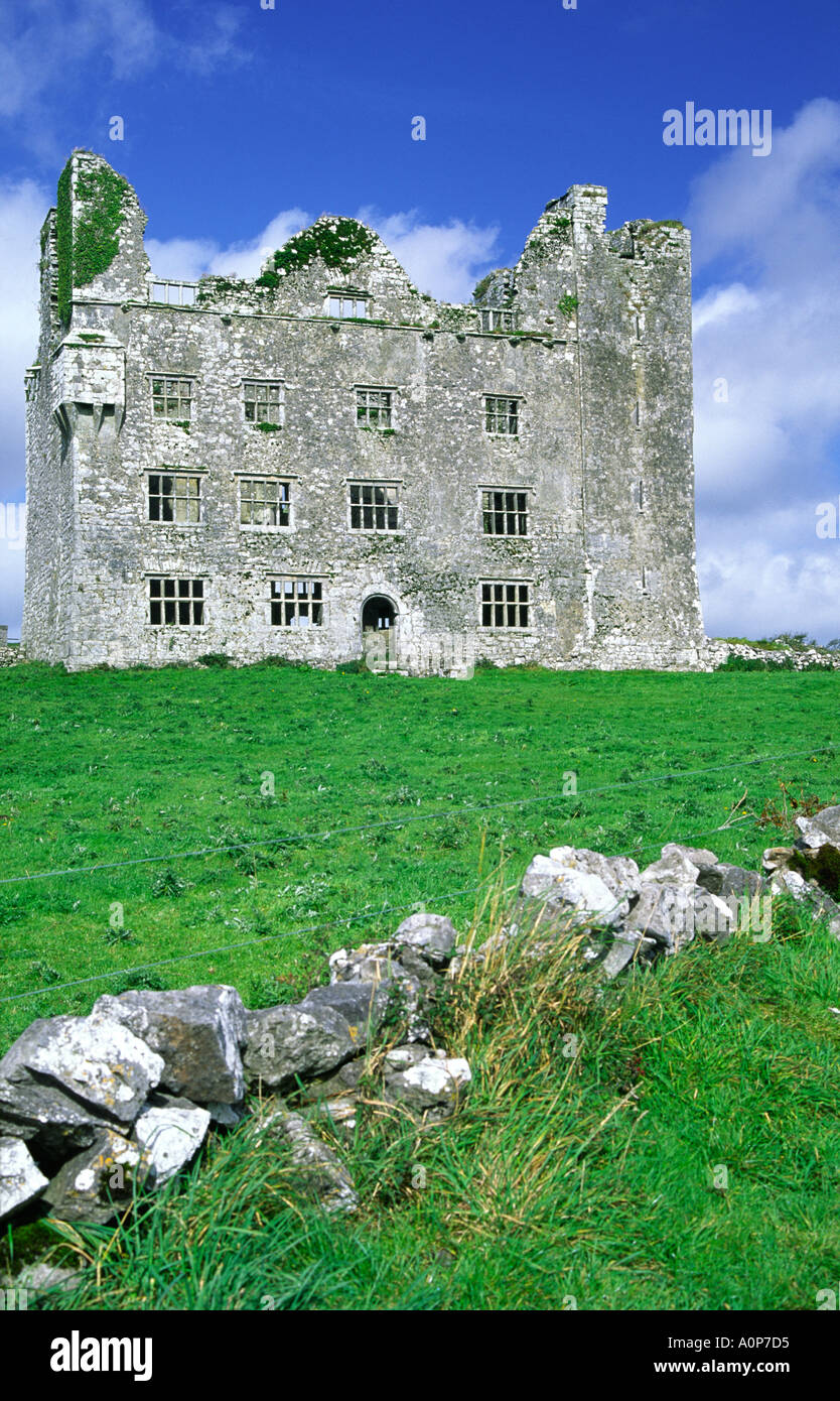 Leamaneh Castle in County Clare, Ireland Stock Photo - Alamy