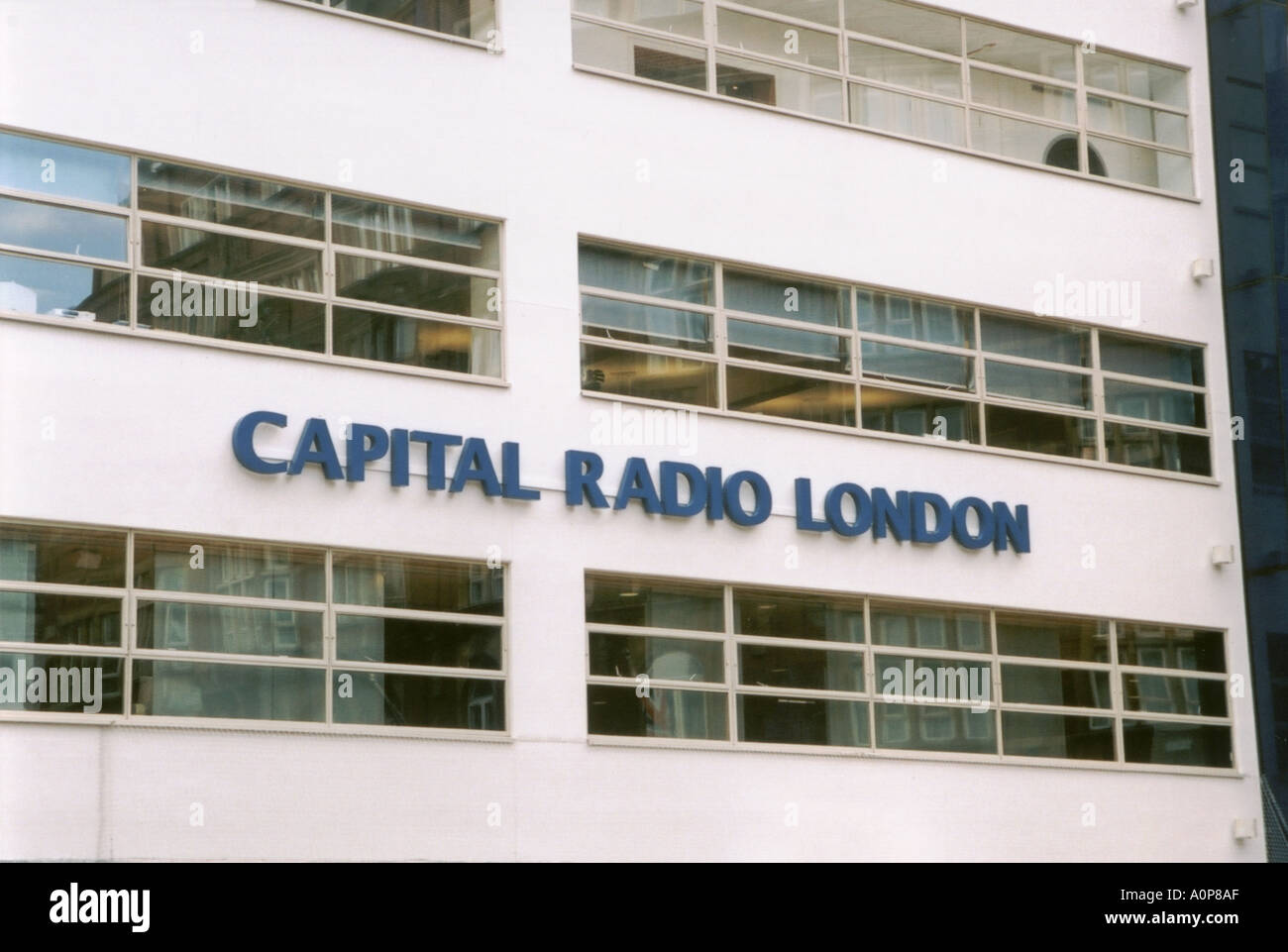 Capital radio london hi-res stock photography and images - Alamy