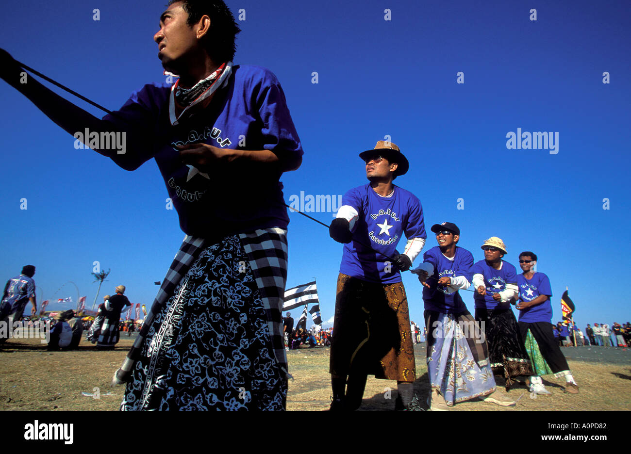 Coordinated teamwork hi-res stock photography and images - Alamy